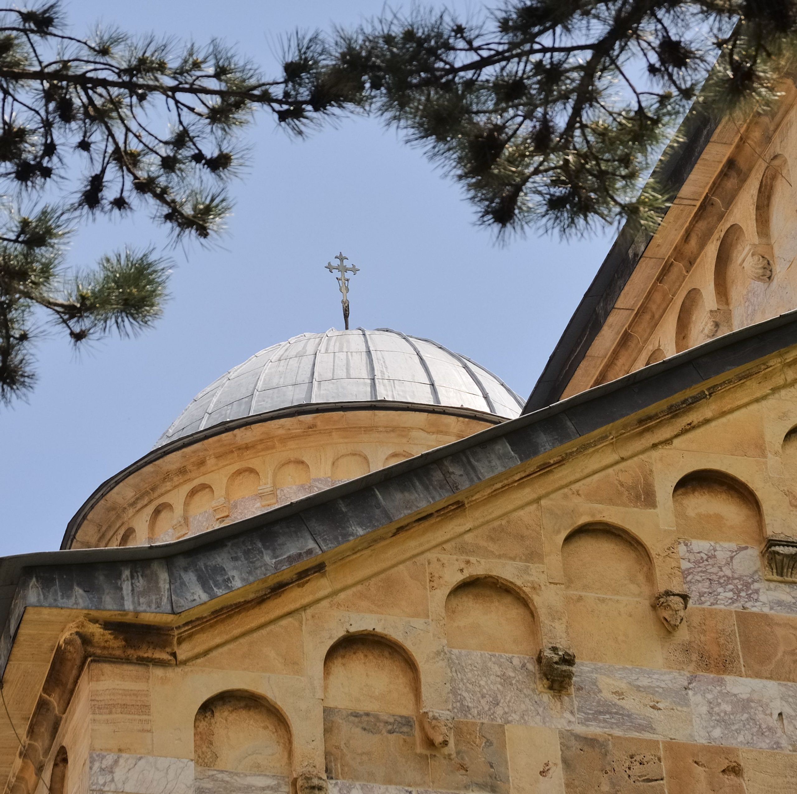 What's so special about the Visoki Dečani Monastery in Kosovo?
